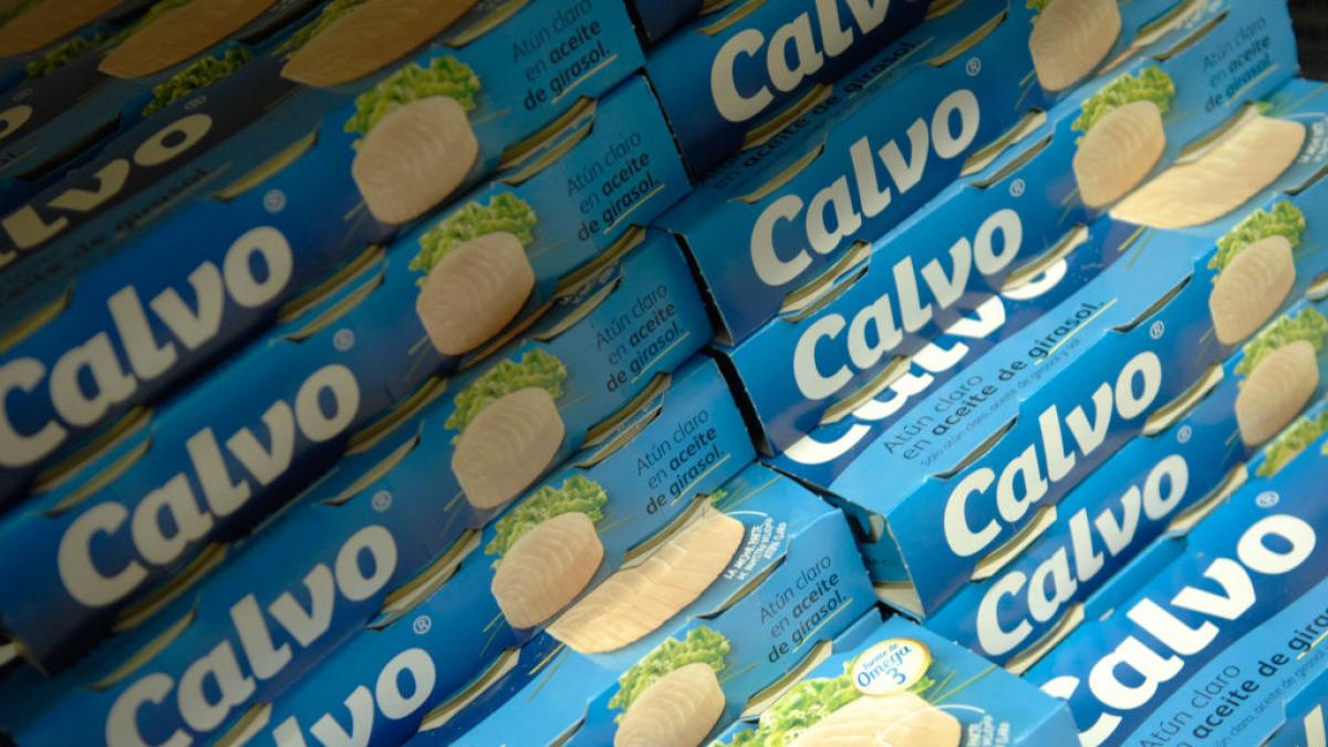 Calvo cambia de nombre