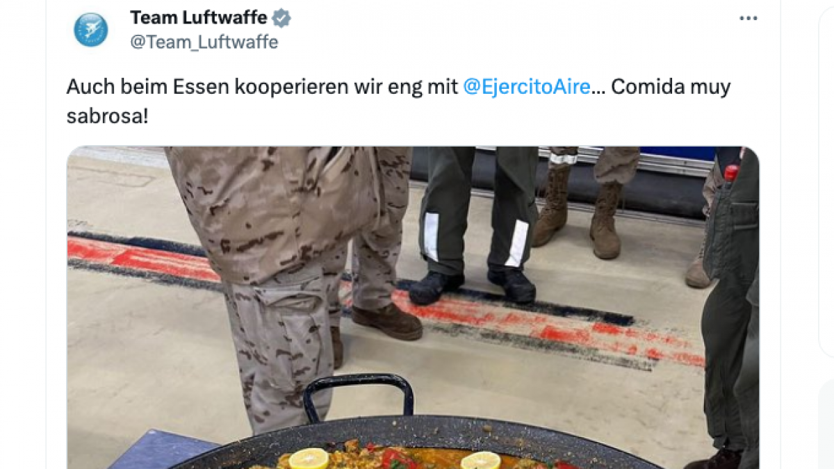 Ojo al detalle que ha añadido el Ejército del Aire alemán a esta paella que han cocinado