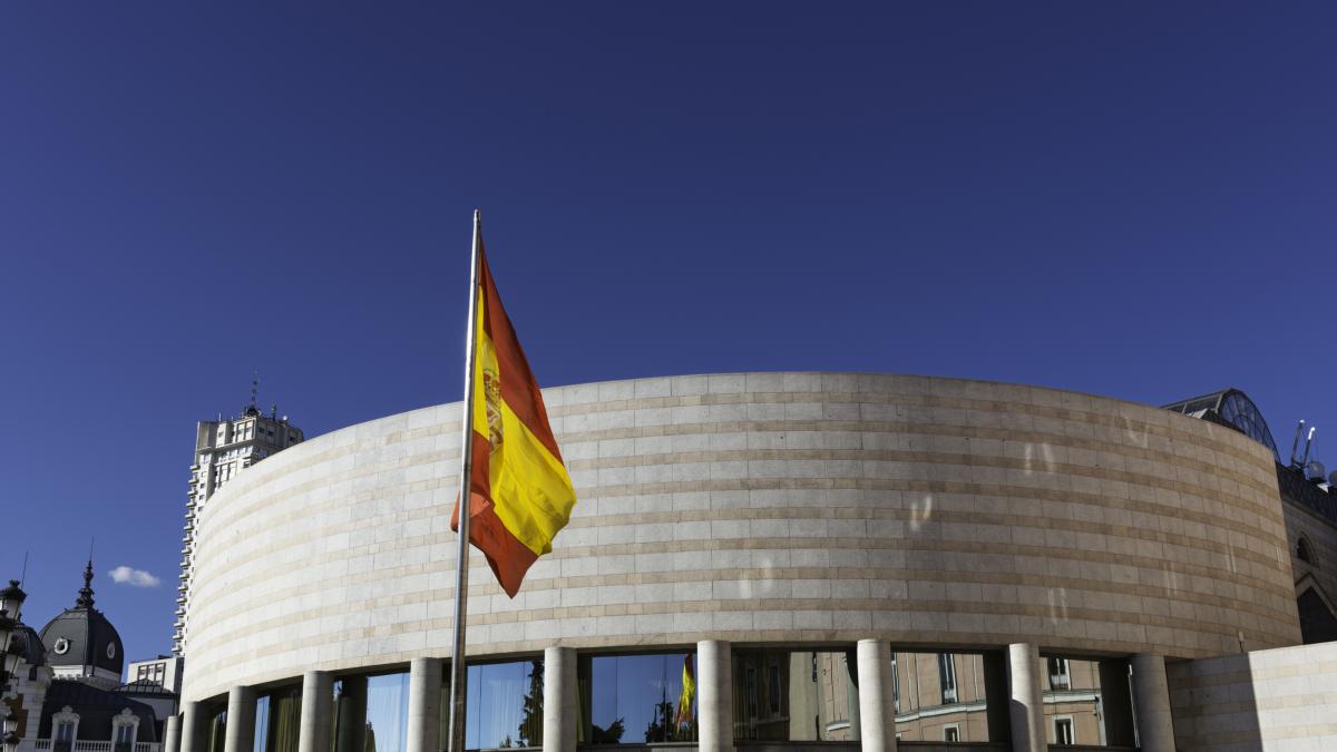 Sigue en directo el acto solemne de Izado de la Bandera en el Senado
