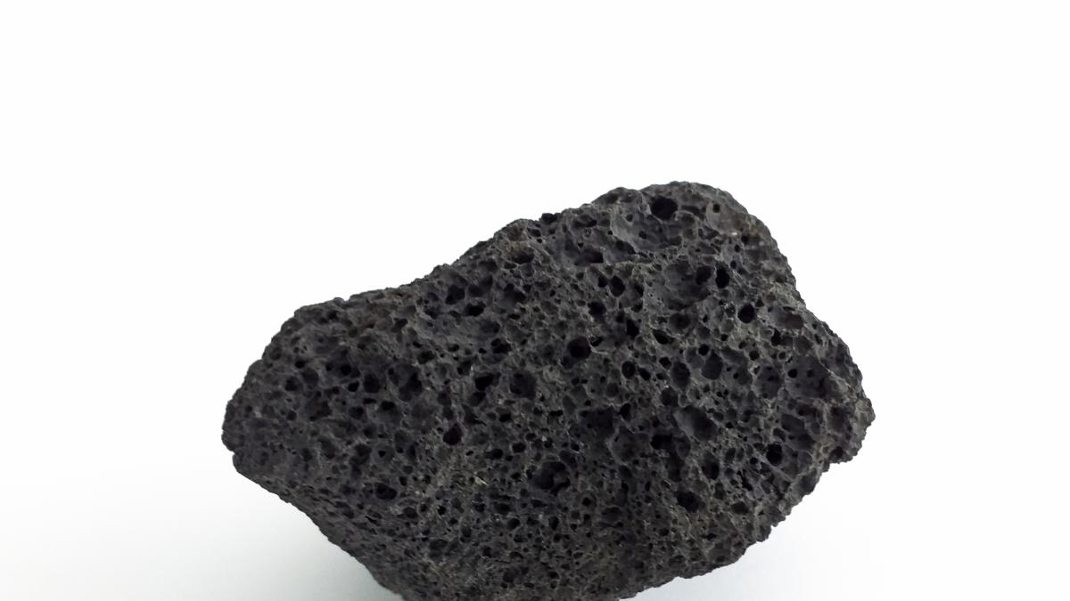 Estas son las diferencias entre una piedra y una roca