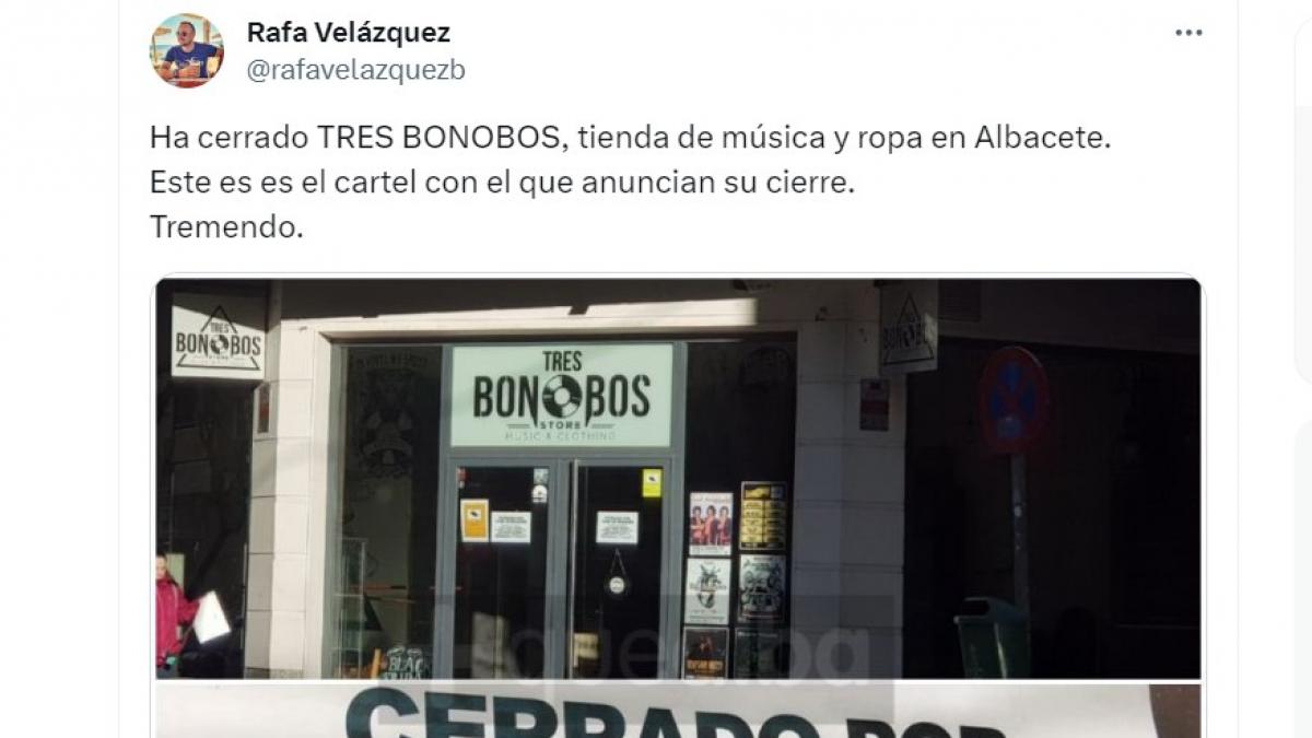 El Cartel Que Colocó Una Tienda De Albacete Al Cerrar Para Siempre Arrasa Ahora 11000 Me Gusta 