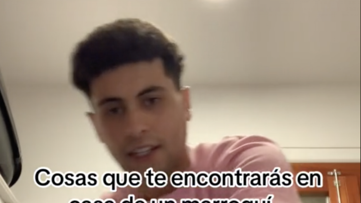 Un joven marroquí crea necesidad muchas personas al enseñar este ...