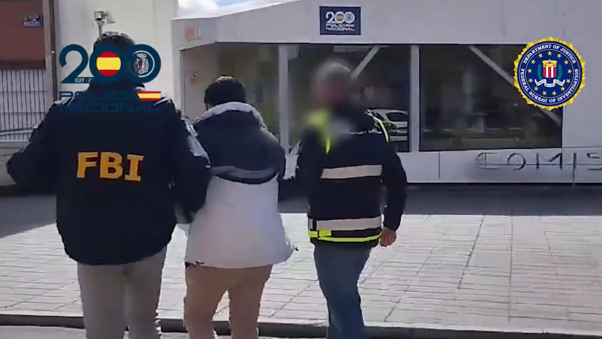 Policía y FBI detienen en León a un fugitivo buscado por agredir sexualmente a una menor en EEUU