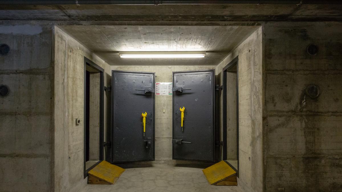 El búnker contra el apocalipsis más grande del mundo con capacidad para ...