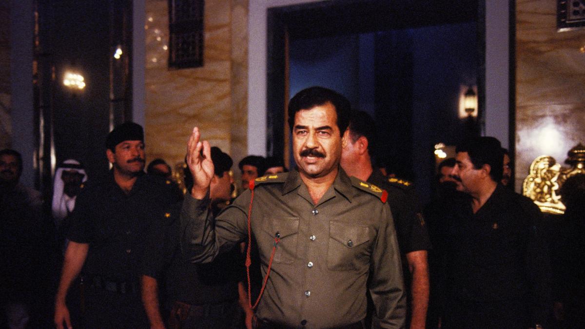 El yate de lujo de Sadam Husein se convierte en una gran atracción ...