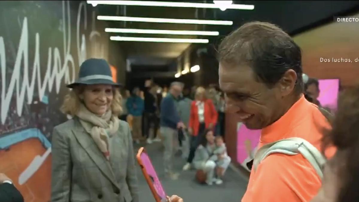 Las cámaras captan lo que Rafa Nadal le dice a Froilán del rey Juan ...