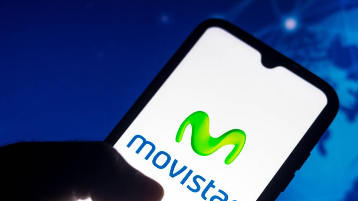 Movistar lanza un aviso a sus clientes: muchos están cayendo en el ...