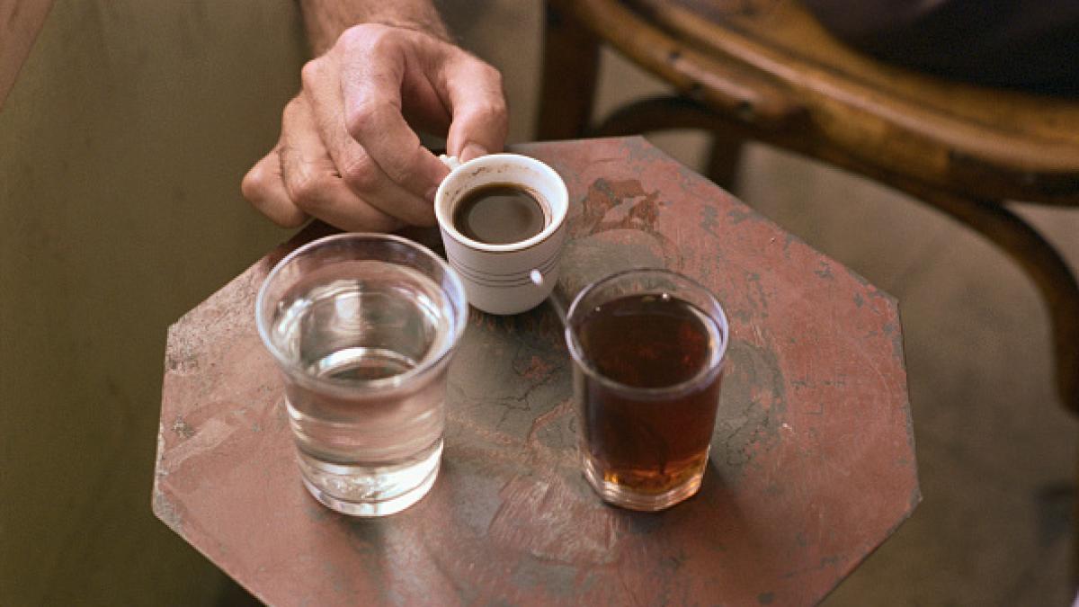 Adiós al café de la mañana: una médica aconseja tomar esta alternativa ...