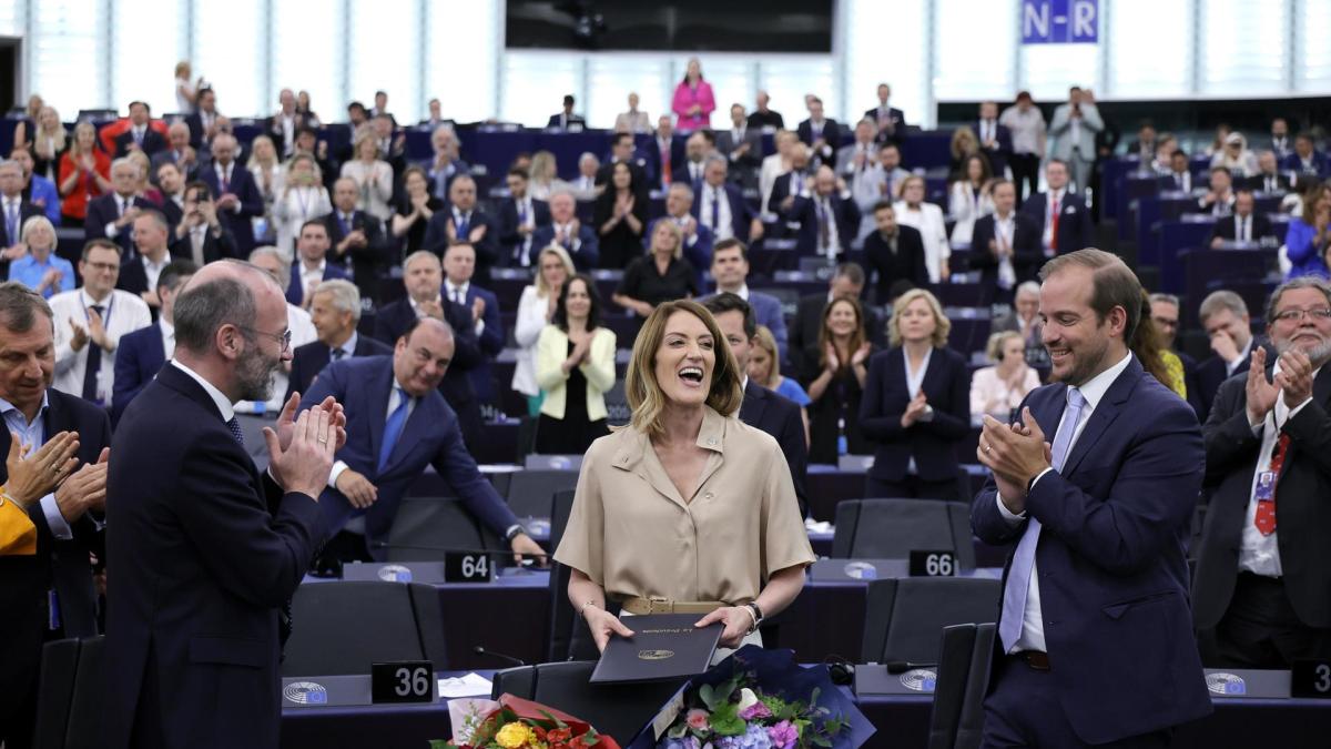 La conservadora maltesa Roberta Metsola, reelegida al frente del ... La conservadora maltesa Roberta Metsola, reelegida al frente del ...