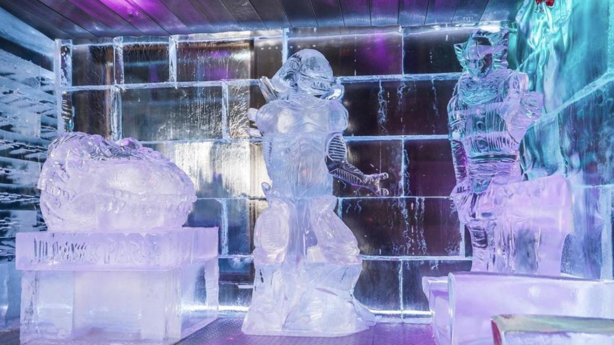 El primer bar de hielo en la playa del mundo está en Barcelona El primer bar de hielo en la playa del mundo está en Barcelona