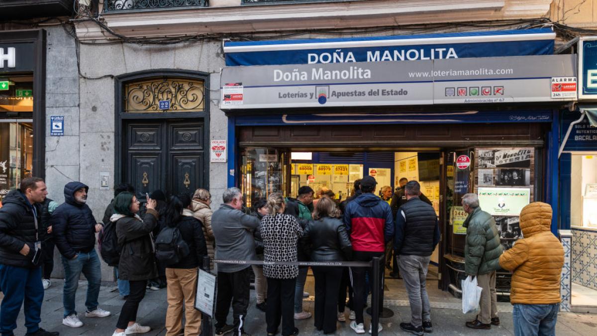 Superstición, música para amenizar la espera o un plan de amigas: así ...