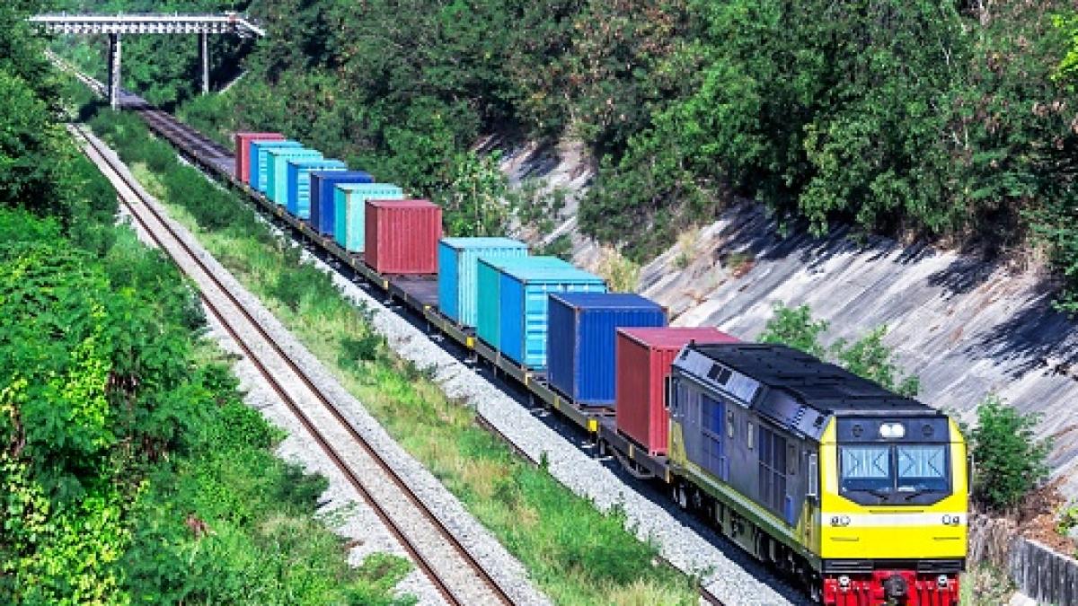 Un nuevo país europeo aleja su tren de Rusia