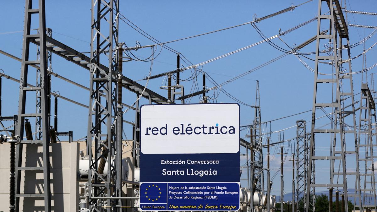 El inédito apagón centra el foco en Red Eléctrica, una gran desconocida