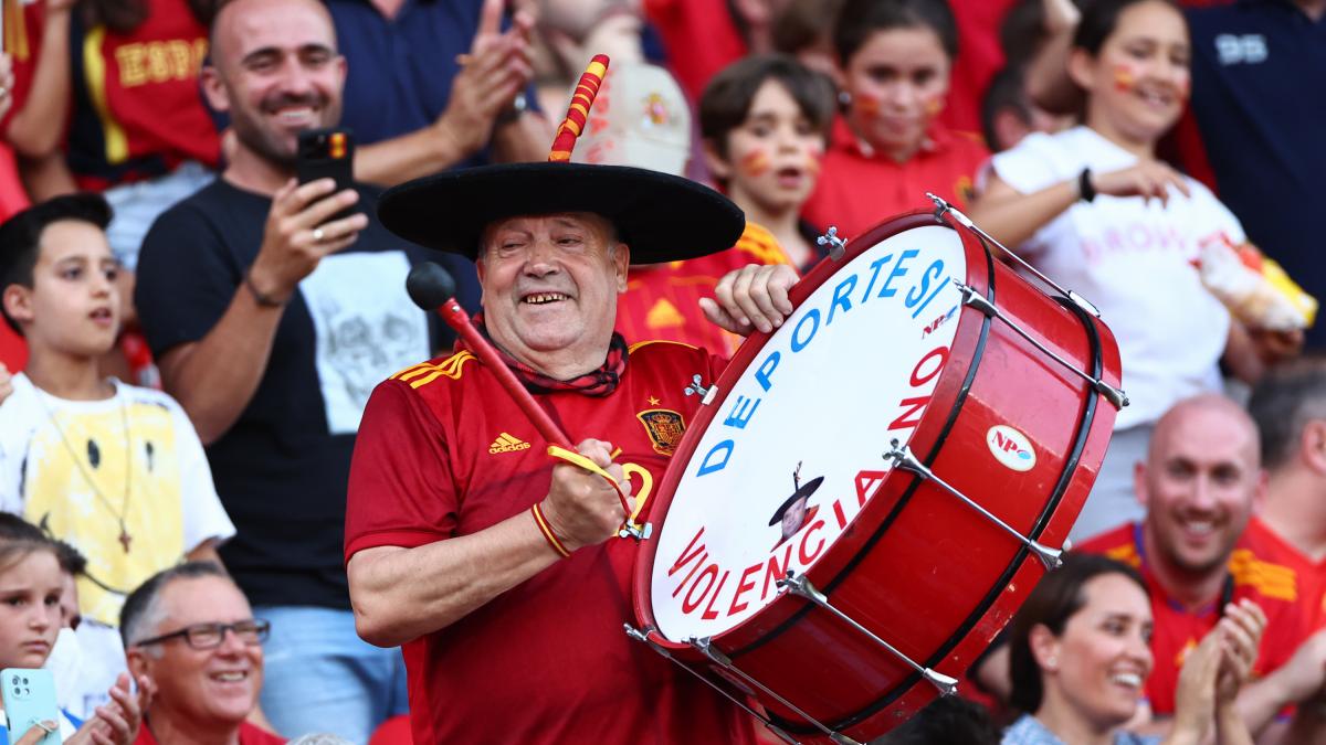 Muere Manolo 'el del Bombo' a los 76 años