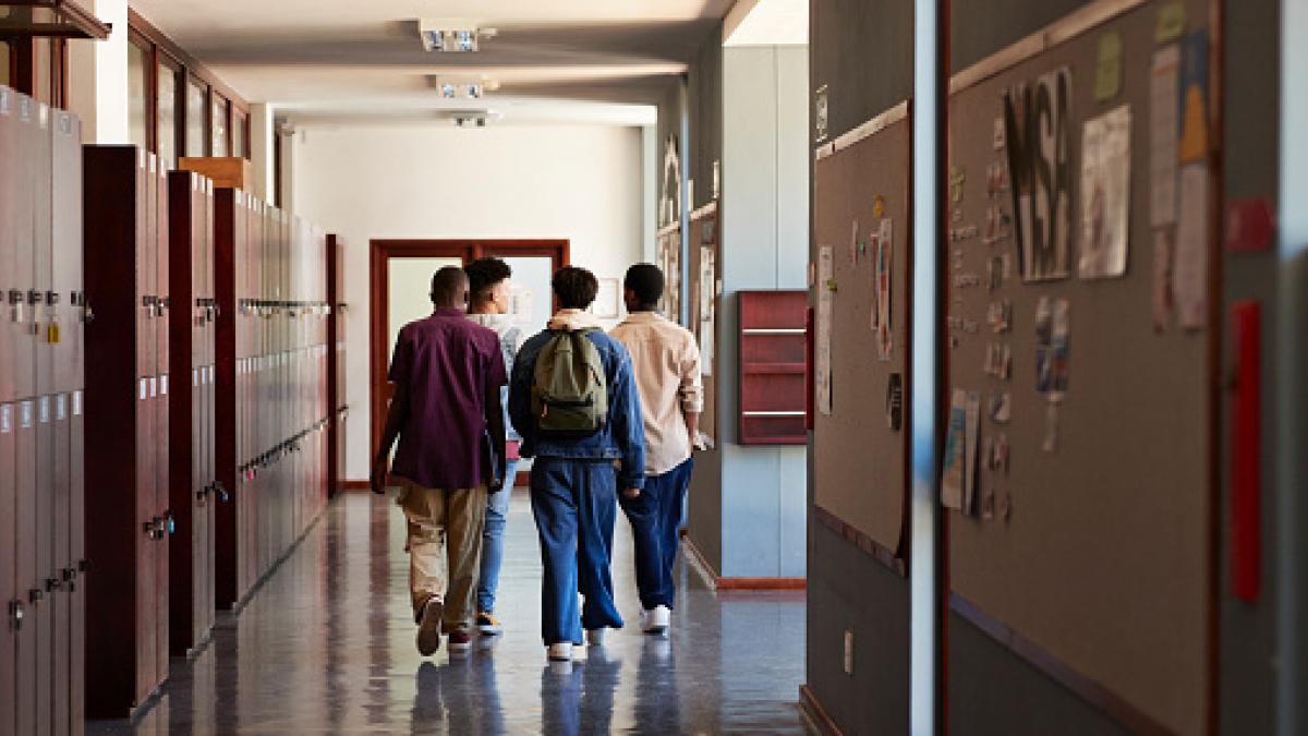 Un hombre de 24 años se hace pasar por uno de 16 para entrar en el ...