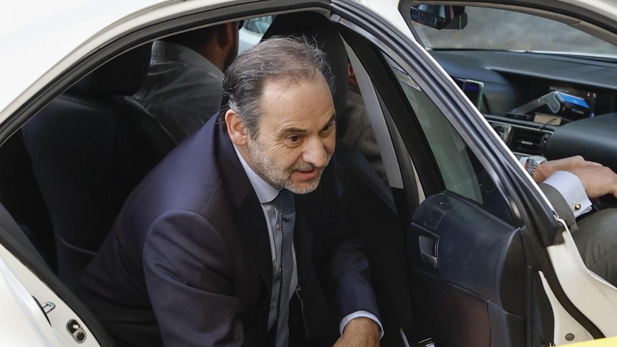 Ábalos asegura en el Supremo que no se reconoce en los audios de Koldo ...