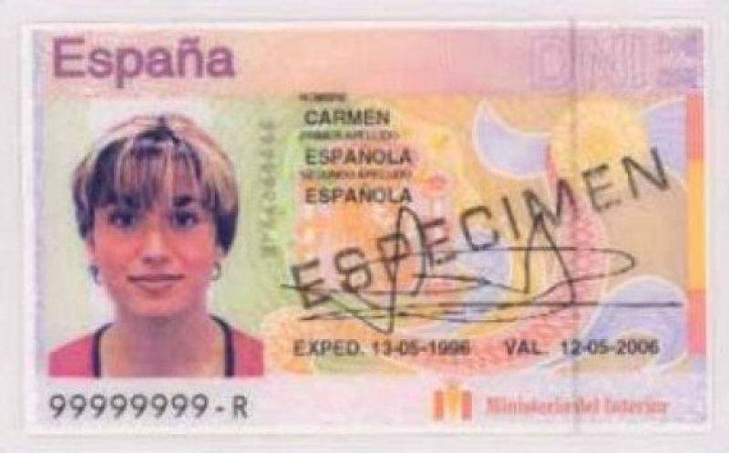 La evolución del DNI en España: cómo era y cómo es (FOTOS)