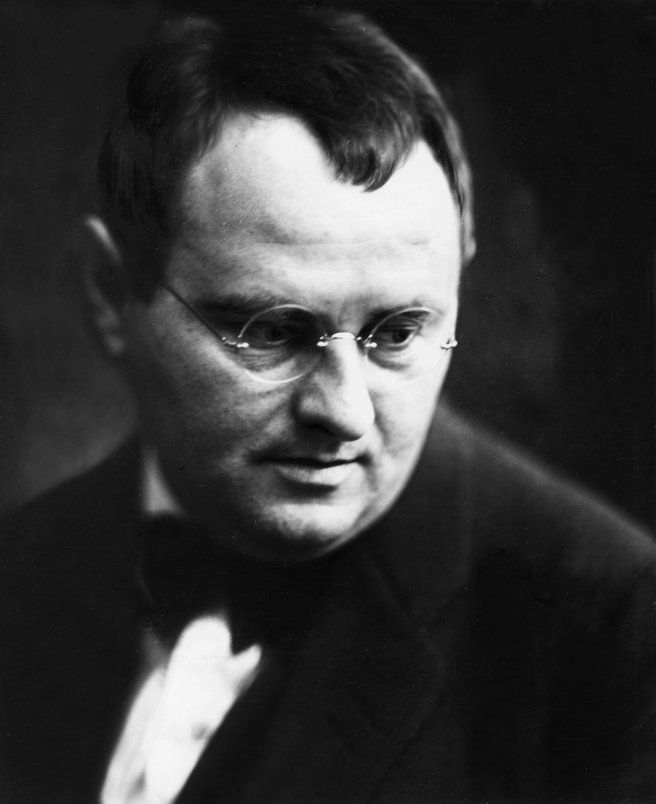 Una de las familias más ricas de Alemania dona 10 millones para lavar ...