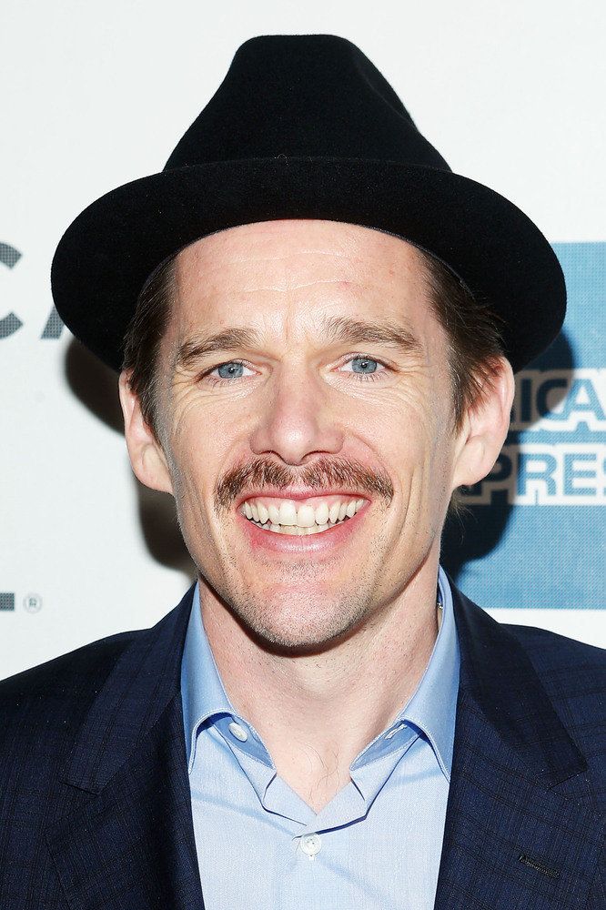 Bigotes de famosos: 51 'looks' para todo tipo de gustos (FOTOS)