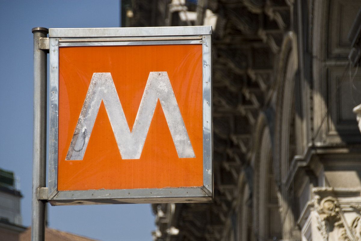 Símbolo del metro en distintos países (FOTOS)