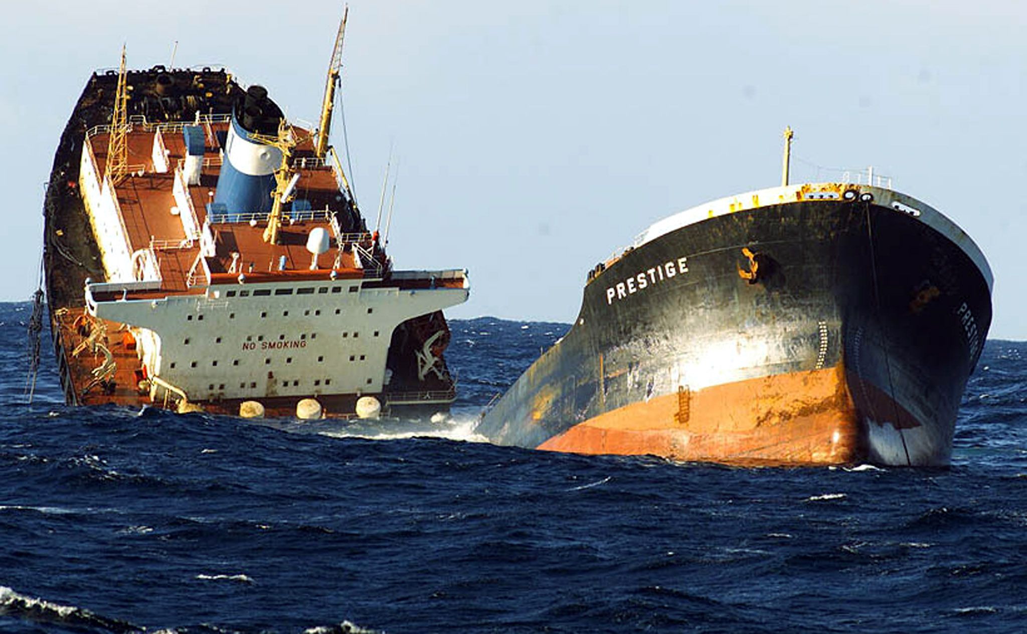 Así es el Blue Marlin, el imponente barco creado para mover buques y ...
