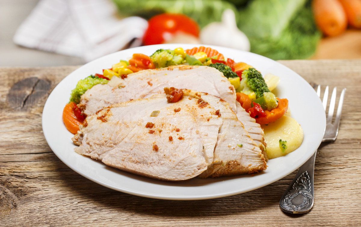 Estos alimentos pueden cambiar el color de tu caca