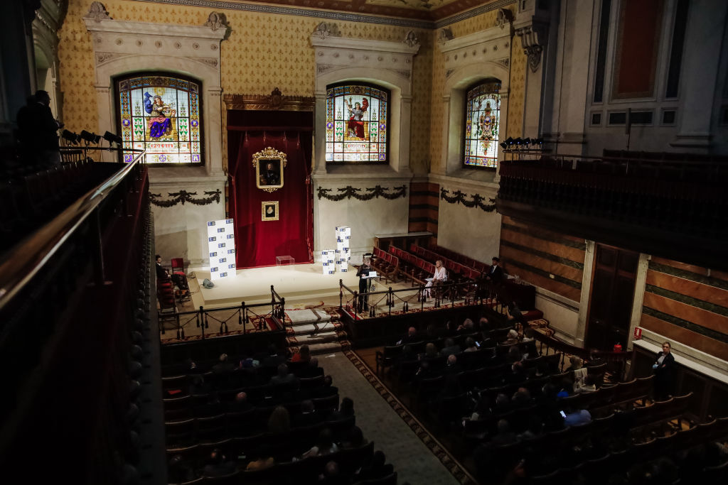 La RAE devuelve la tilde a 'sólo', 'éste', 'ése' y 'aquél'