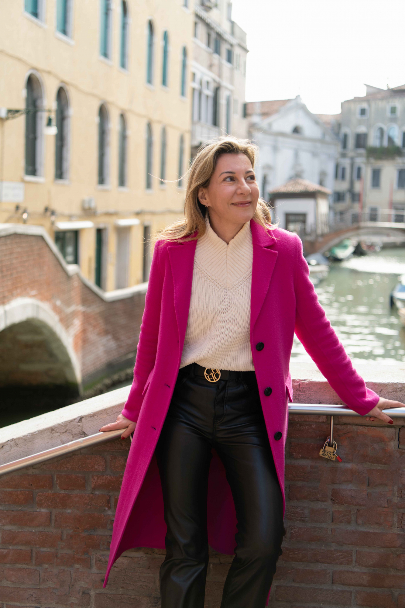 Eva Sáenz de Urturi, la escritora superventas: 'Puedo vivir muy bien de ...