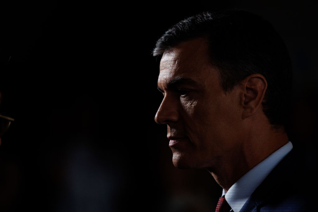 A Pedro Sánchez le llueven los 'me gusta' con