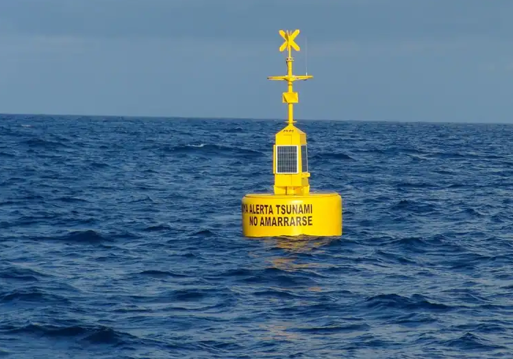 Cádiz presume de boya chivata anti tsunamis
