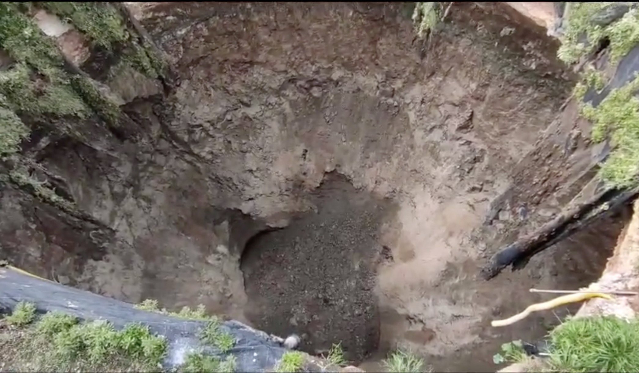 El misterioso agujero negro de Aranjuez no deja de crecer