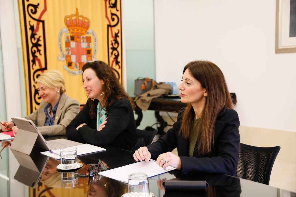 'Horrorizada': habla la alcaldesa de Almería tras el escándalo por el ...
