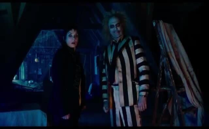 Tim Burton abre de nuevo la ultratumba de los 90 con 'Bitelchús, Bitelchús'