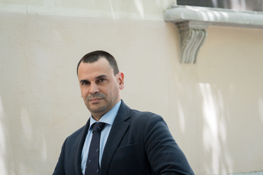 La Guardia Civil detiene a tres personas en Algeciras por robar el ...