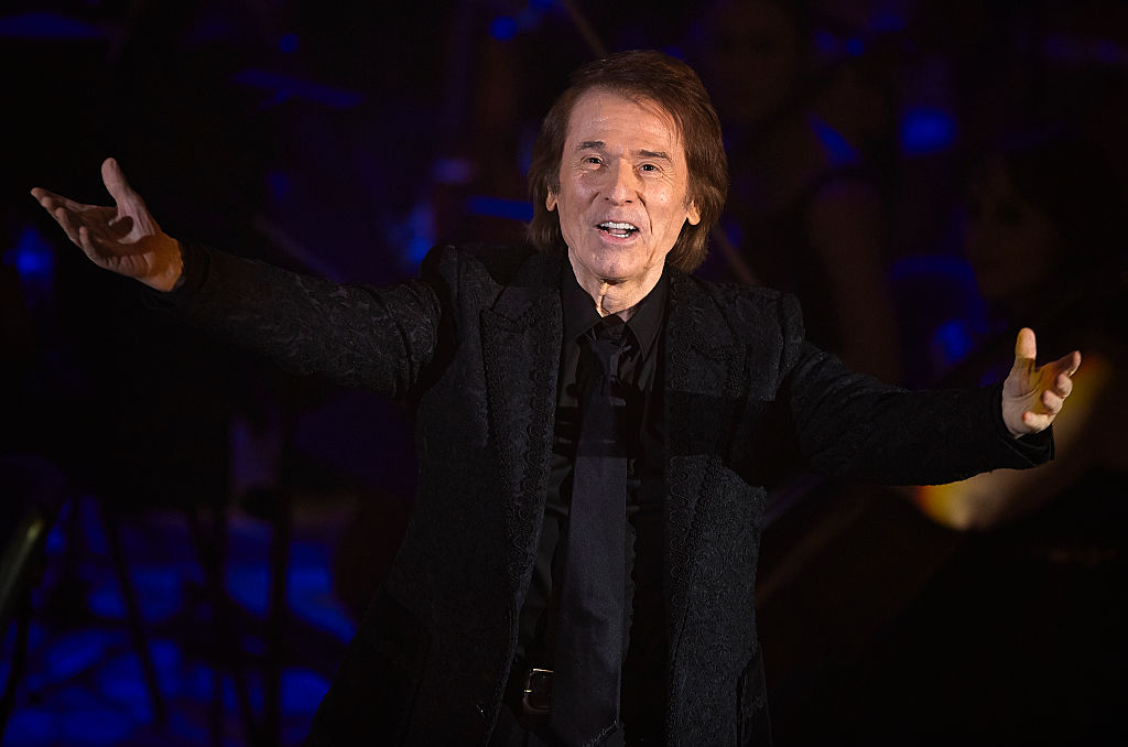 El lado más íntimo de Raphael: 50 años casados, sus 3 hijos y 8 nietos