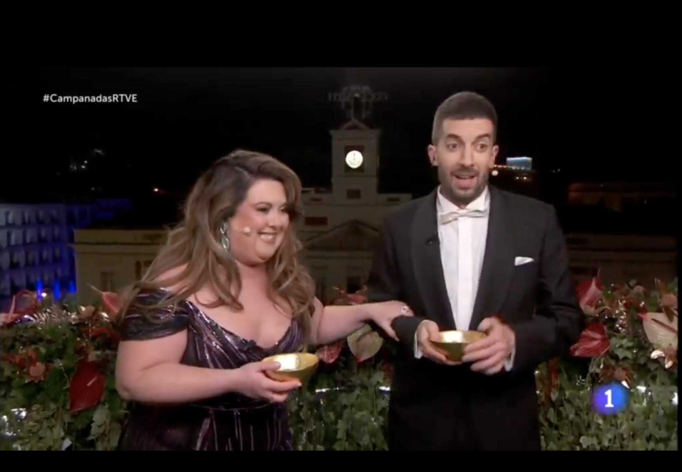 La explicación al momento de las Campanadas de Broncano y Lalachus que ...