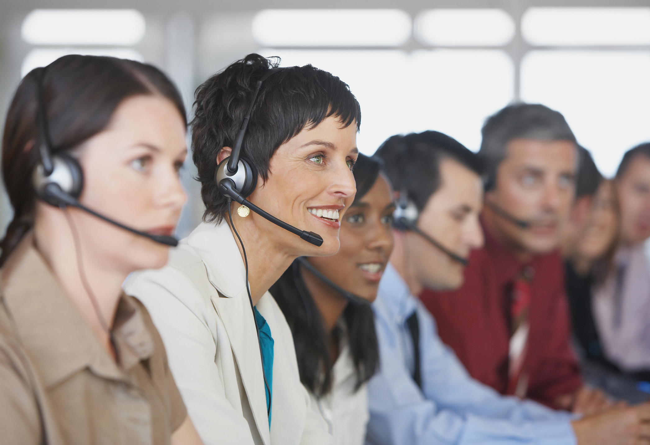 Meta desarrolla un sistema de IA que traduce de voz a voz a 36 idiomas ...