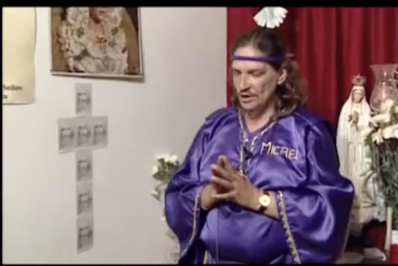 Muere a los 80 años Carlos Jesús, histórico personaje de 'Crónicas ...