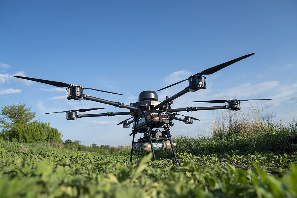 Un joven de 17 años diseña un súper dron en 3D, el departamento de ...