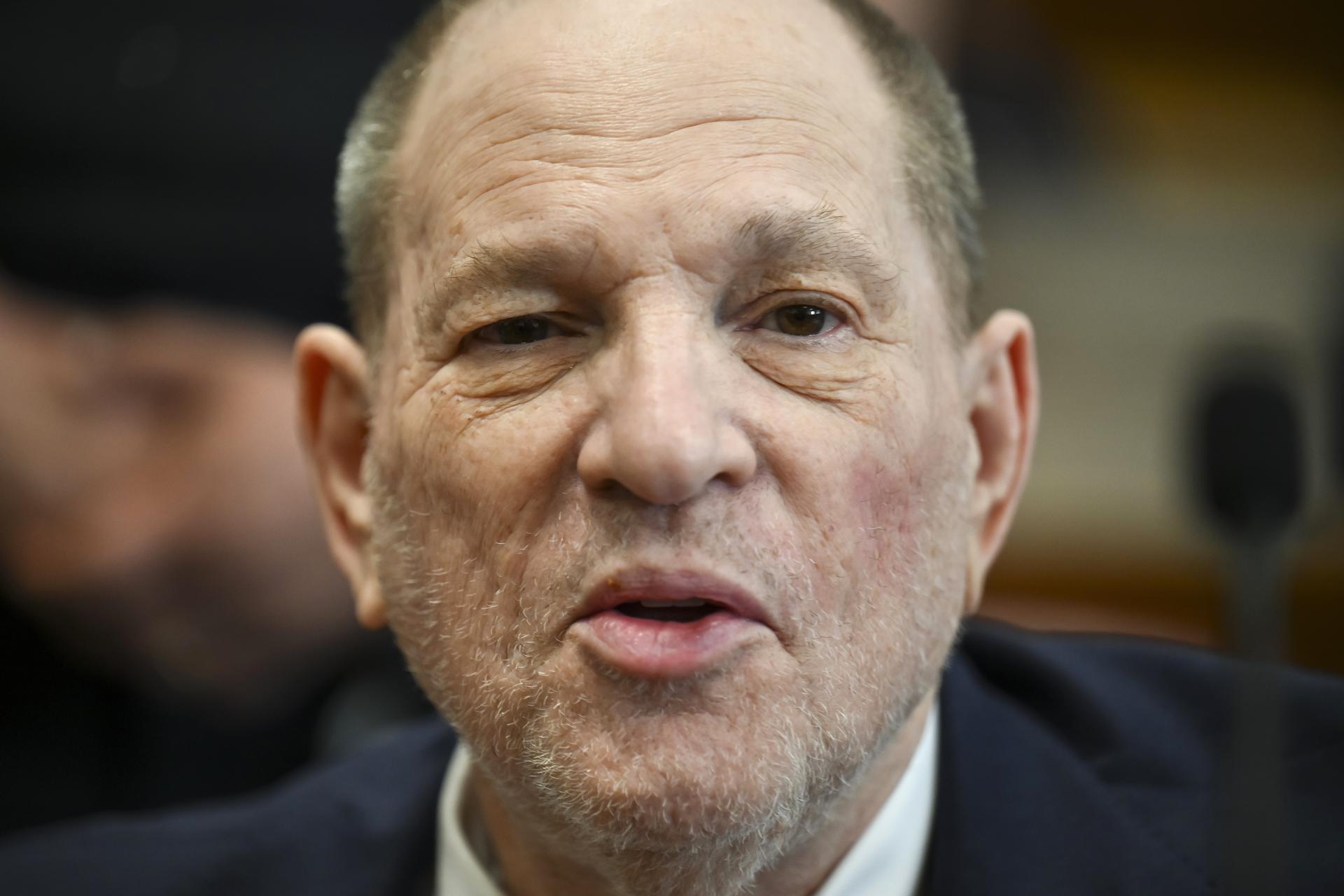 El jurado declara culpable a Harvey Weinstein de un cargo de agresión sexual en Nueva York