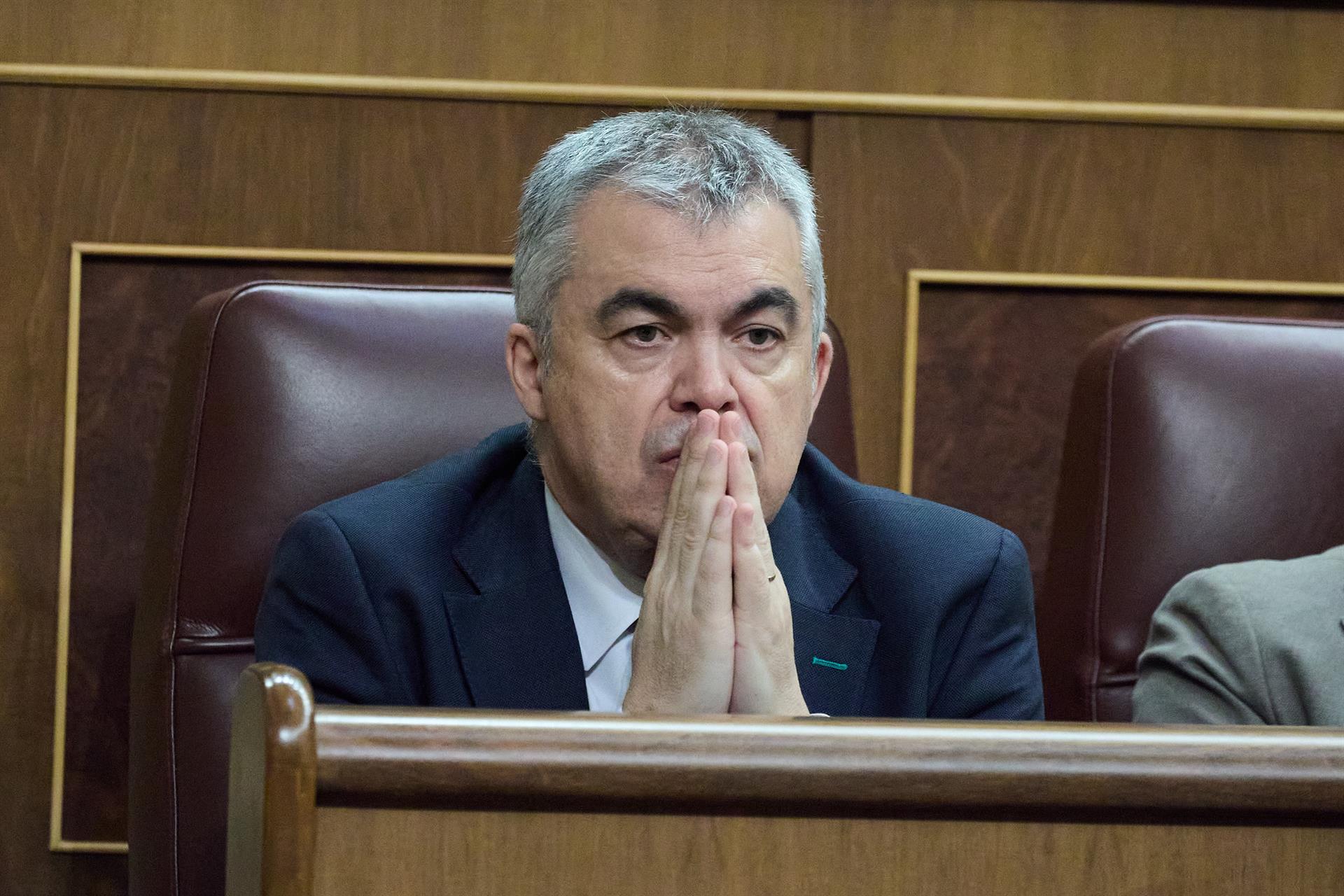 Un abogado vinculado al independentismo catalán defenderá a Santos Cerdán