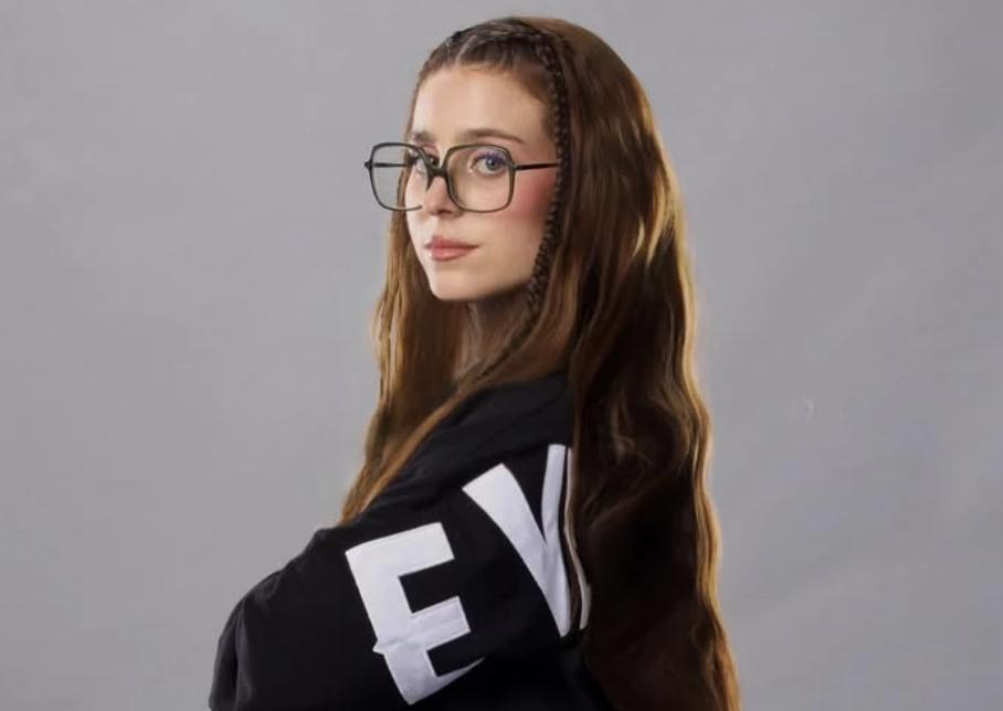 17 cosas que no sabías de RoRo: de polémica 'tradwife' a pelearse en La ...